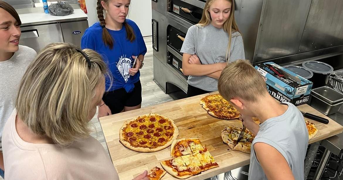 Lincoln County student-run restaurant serves up experience | Education ...