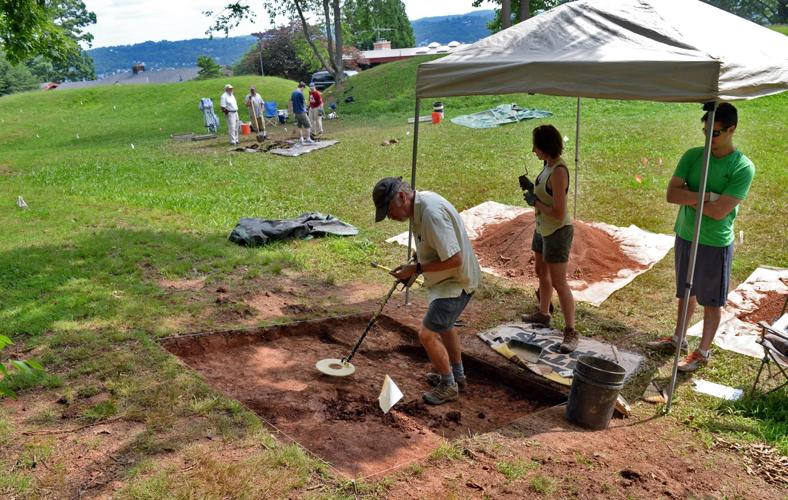 WVSU students learn to dig history in Fort Scammon archaeology project ...