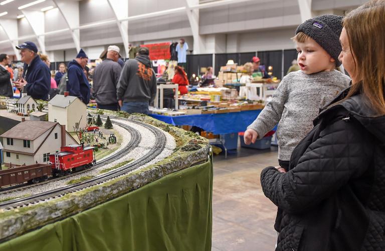 PHOTOS: All aboard the Model Train and Craft Show | Kanawha Valley ...