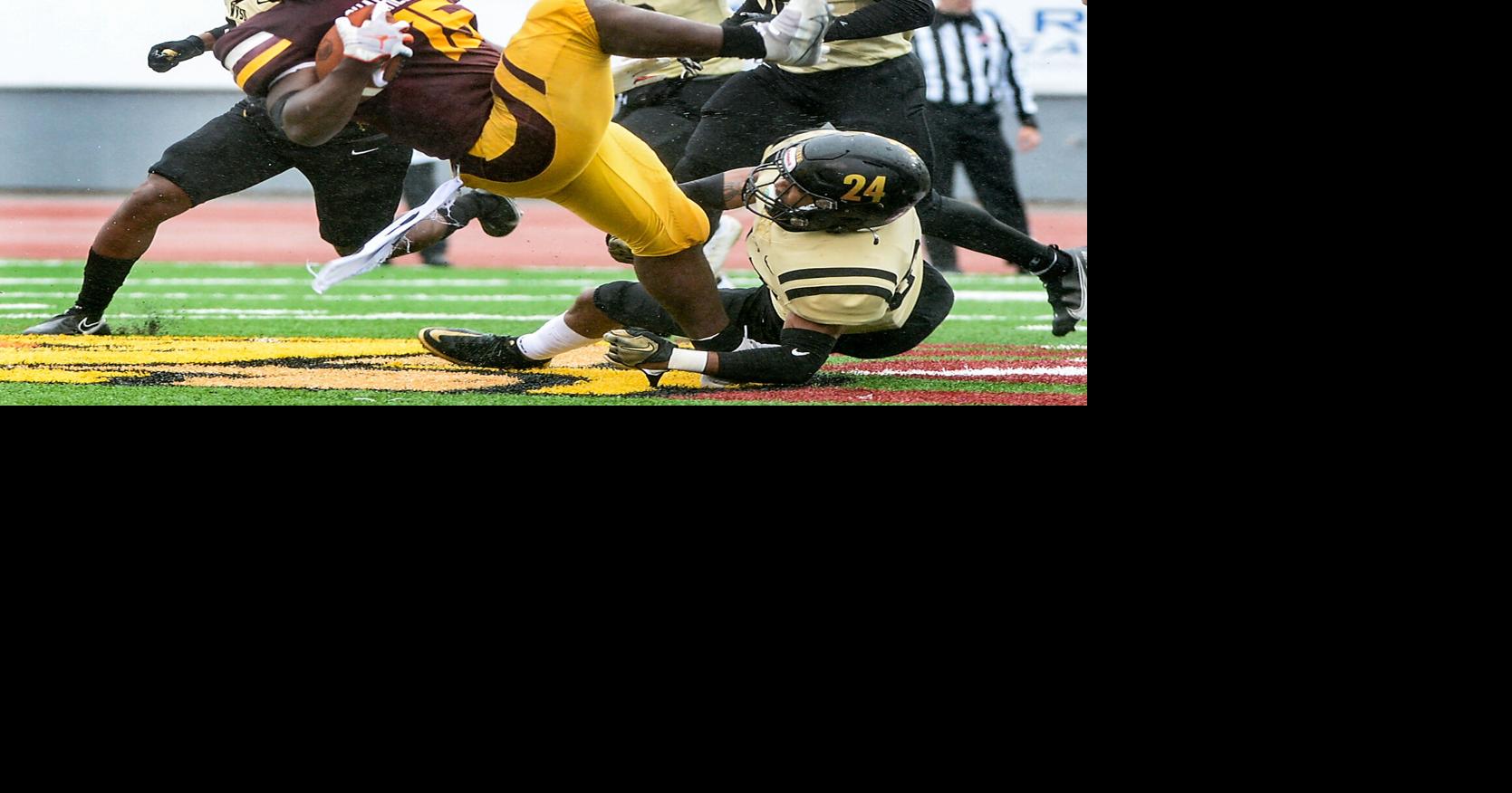 MEC football: UC's Wright named MEC Offensive Freshman of Year | MEC ...