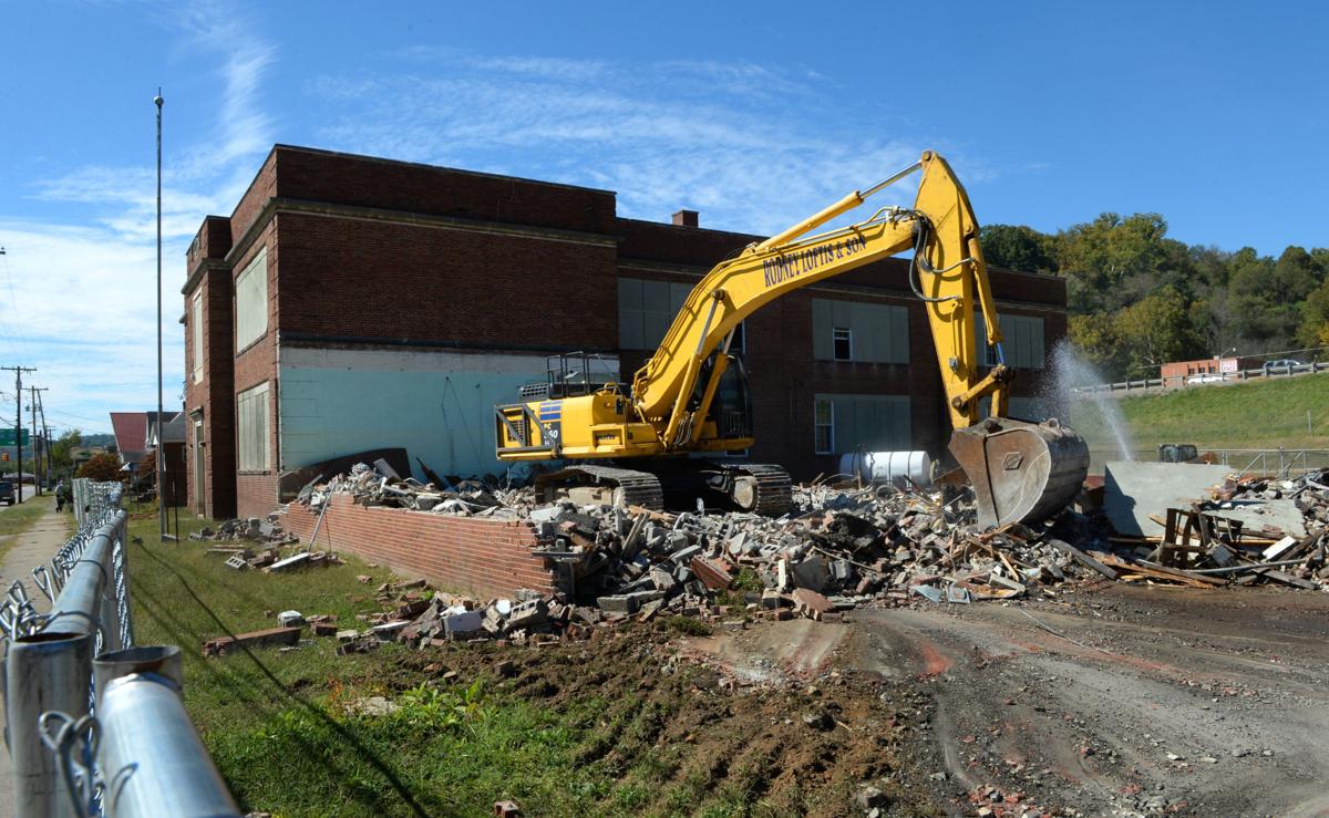 Photo: Old Taft grade school torn down in Charleston | Kanawha County ...