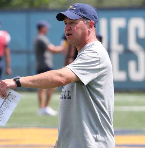 WVU football: Reagan enjoys coaching evolving tight end position | WVU ...