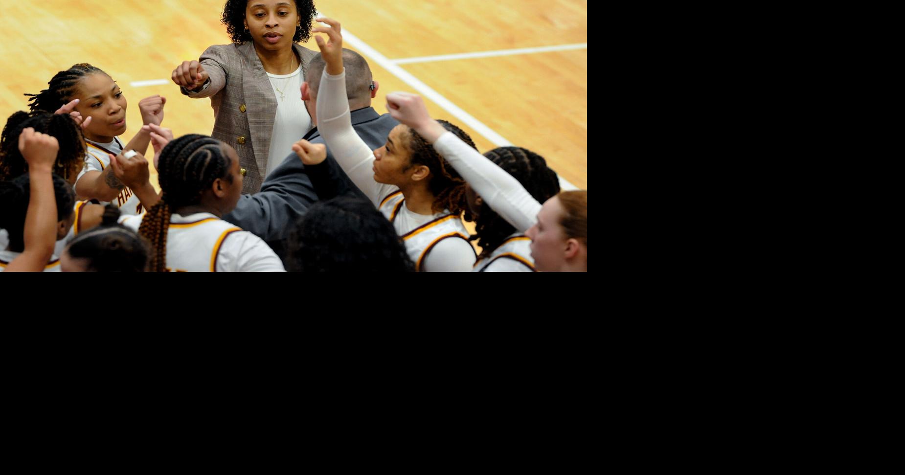 MEC women's basketball: Kelly's 12 years at UC will be remembered | MEC ...