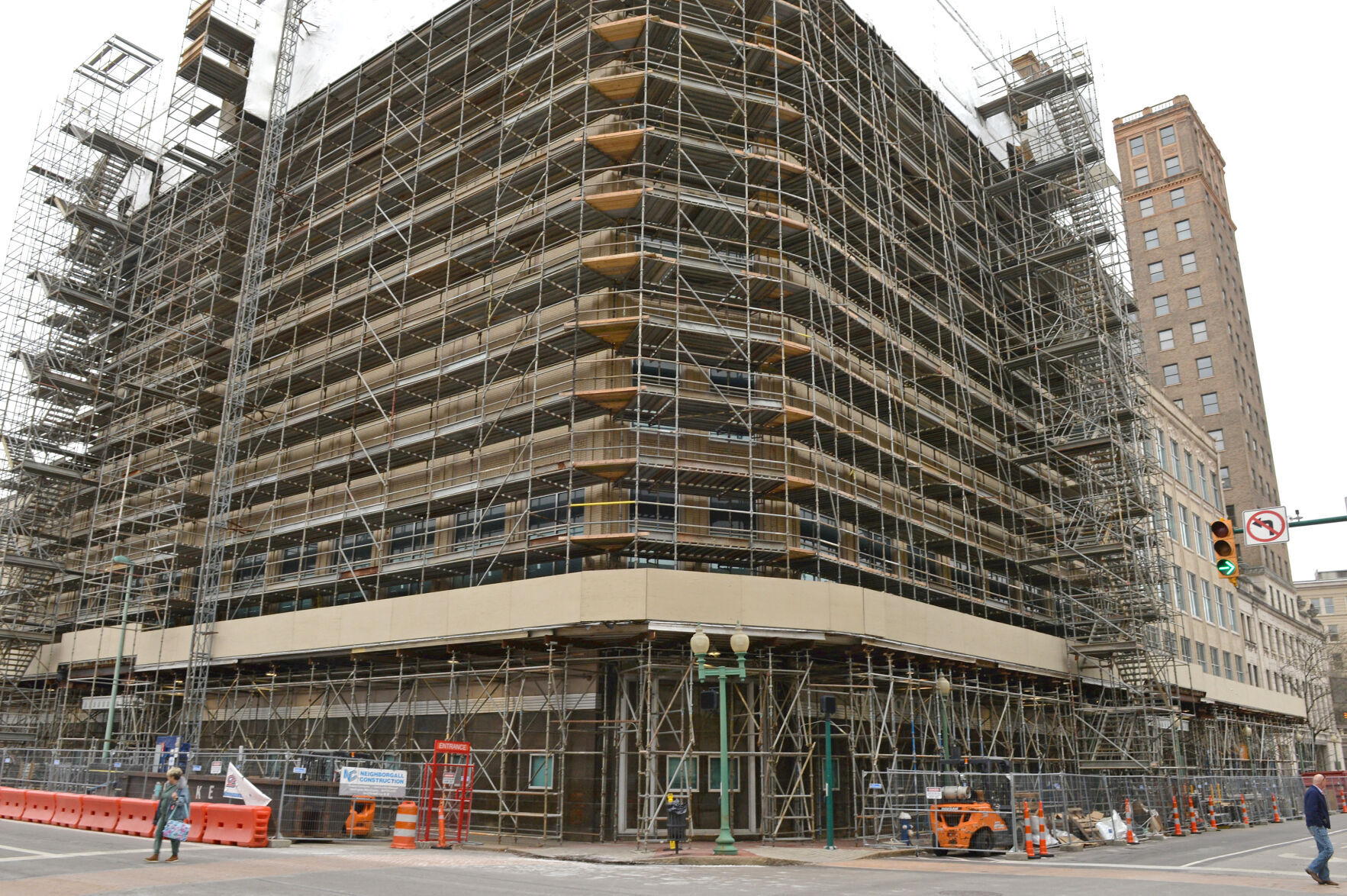 Renovation of former Diamond Department store continues | Kanawha ...