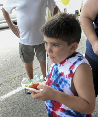 PHOTOS: Capitol Market hosts jam session | Kanawha Valley ...