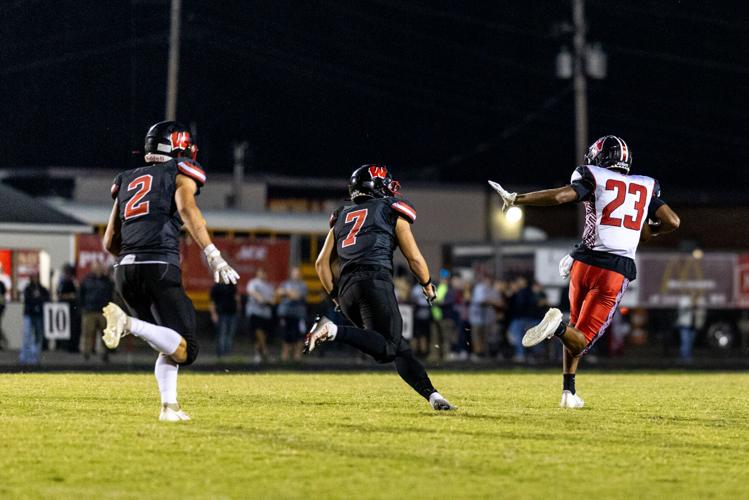 Prep football: Nitro wideout Thompson putting up big numbers | Sports ...