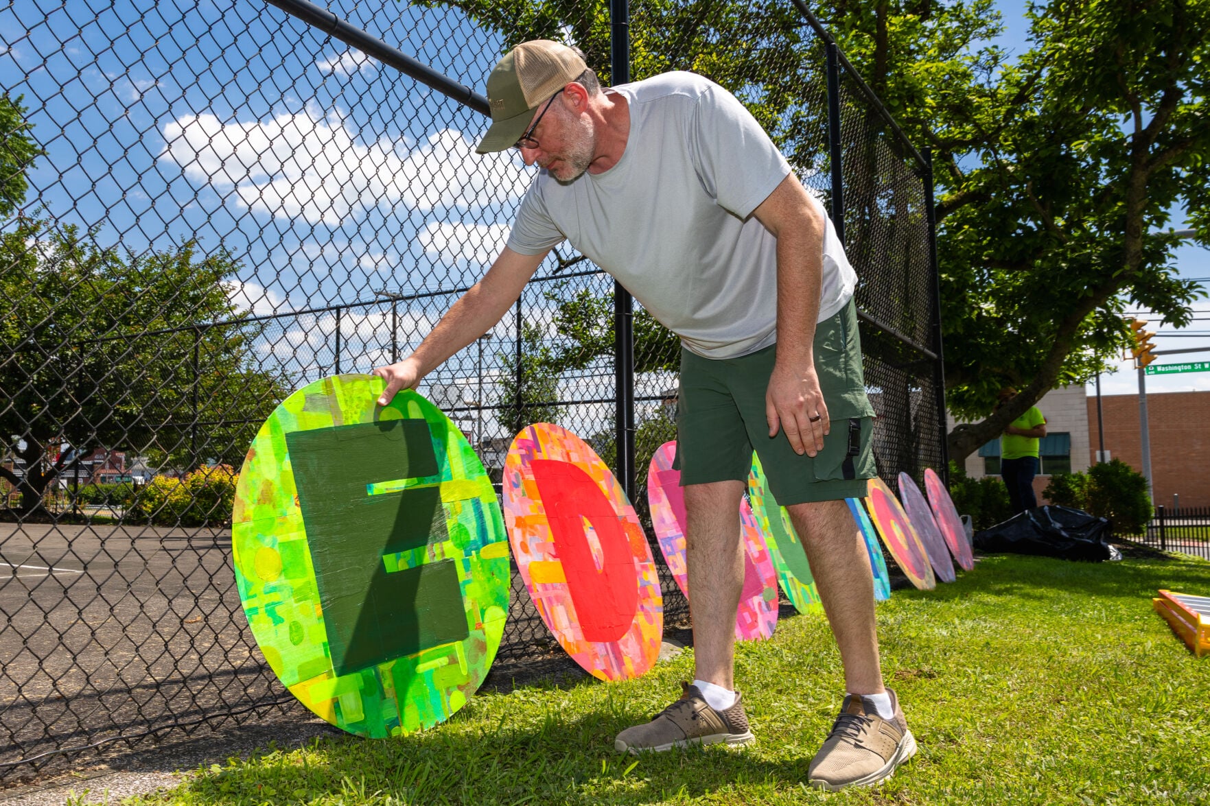 Abstract Art by Edgewood Elementary students adorns Edgewood Park ...