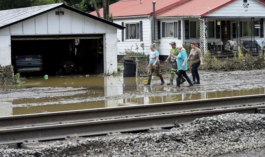Winifrede residents begin cleanup following flash flooding | Kanawha ...