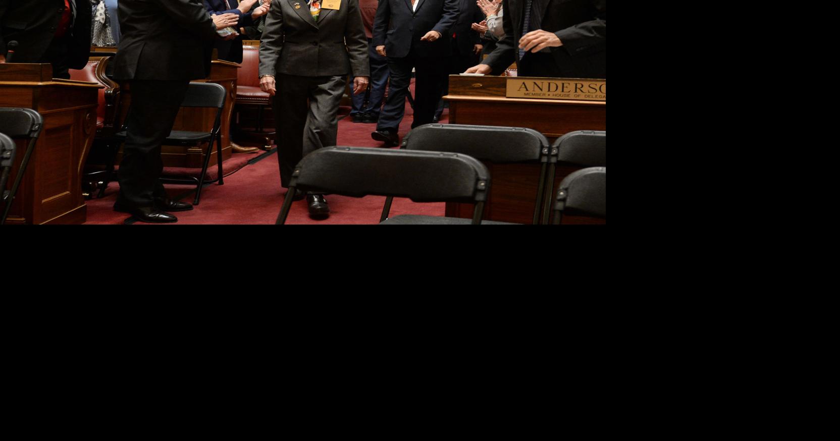 Anne Lieberman: Sergeant at arms' version of Capitol event (Daily Mail ...