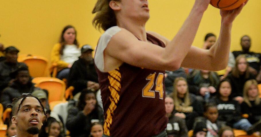 MEC basketball: Charleston survives late WVSU surge to earn 86-83 win ...