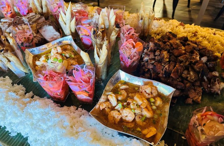 The Food Guy: Barkadas hosts traditional Filipino ‘boodle fight’ feast ...