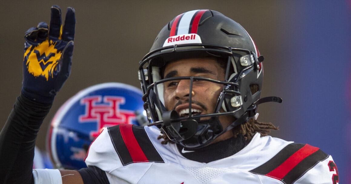 Class AAA final features wide receiver battle | Football ...