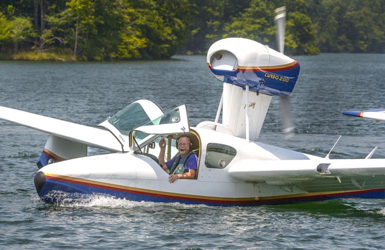 Seaplane pilot finds oceans of fun flying to sites on WV's rivers and ...