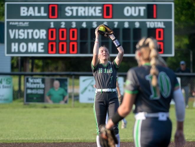 Prep softball regionals: Winfield edges Scott 3-2 to earn state ...