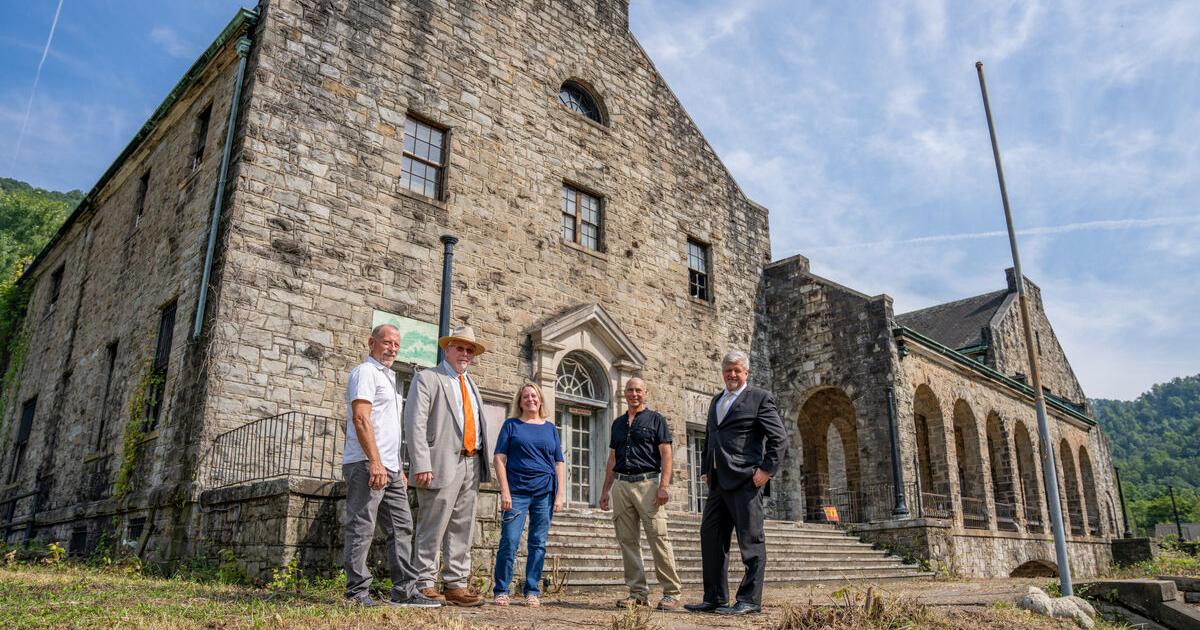 Itmann Company Store, Wyoming County, WV, through the years | Galleries ...