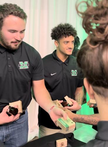 Spreading the wealth: Former player Devin Miller spins own NIL deal ...