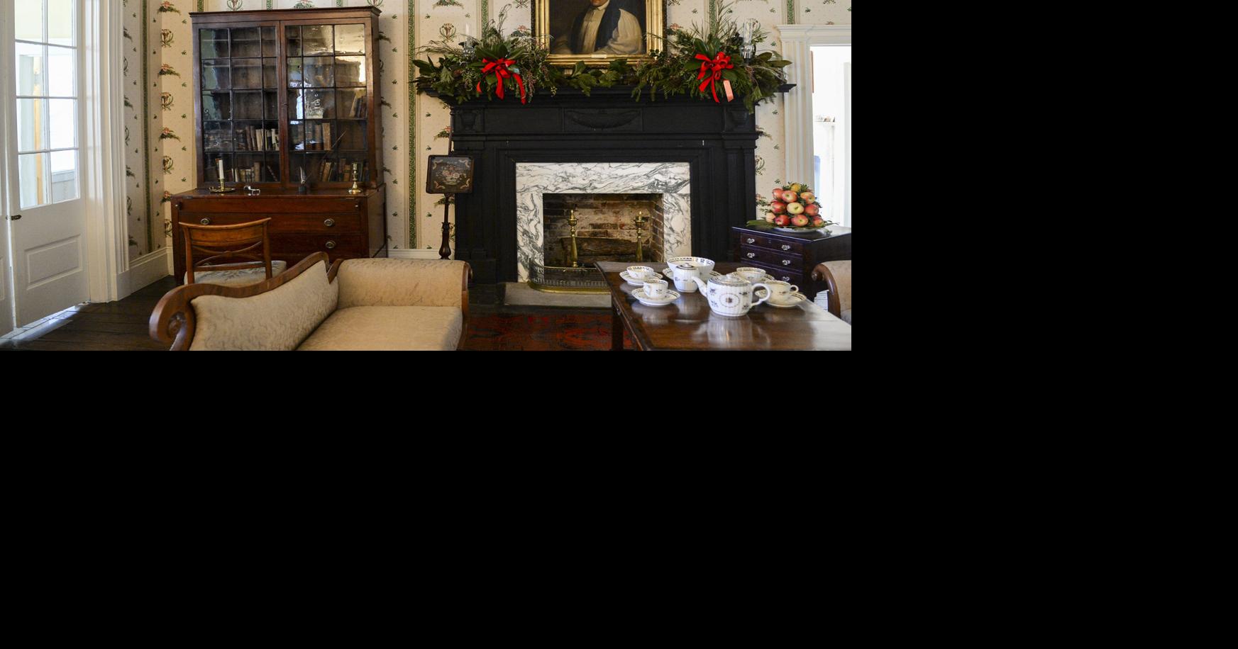 Craik-Patton House decks its halls with fresh green | Life & Arts ...