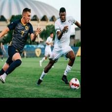 Ryan Crooks takes weekly WVU honors; varsity sports roundup | WVU ...