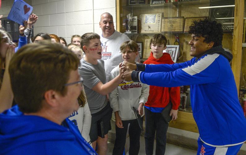 Rooting for the underdogs: Hoover to make historic appearance at state ...