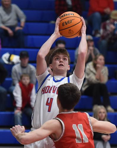 Prep boys basketball: Poca uses strong fourth quarter, gets past ...
