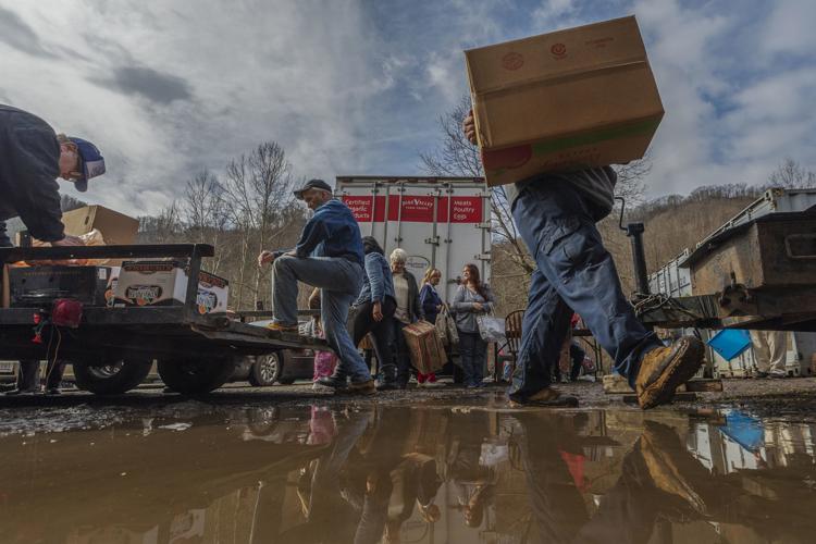 Logan County food pantry struggling to keep up with growing need in ...