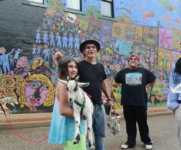 ‘West Side Wonder Mural’ portrays half the town | News | wvgazettemail.com