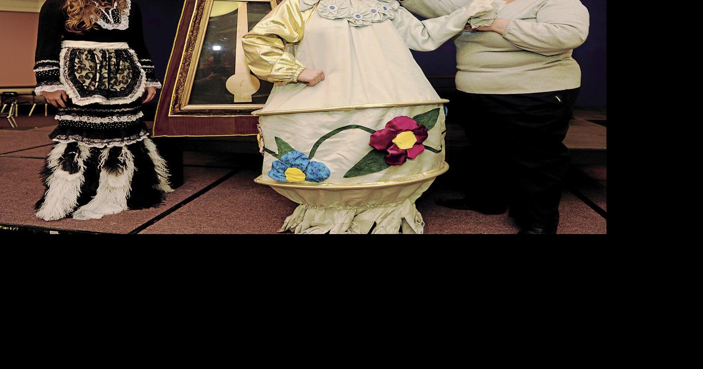 Costuming is sew much fun for local theater volunteer | Arts ...