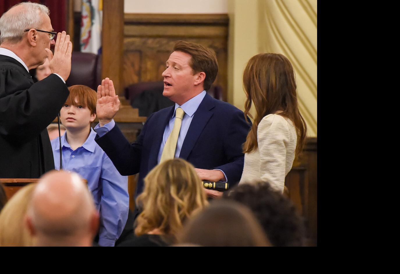 Richard Lindsay sworn in as newest Kanawha County, WV judge | Kanawha ...