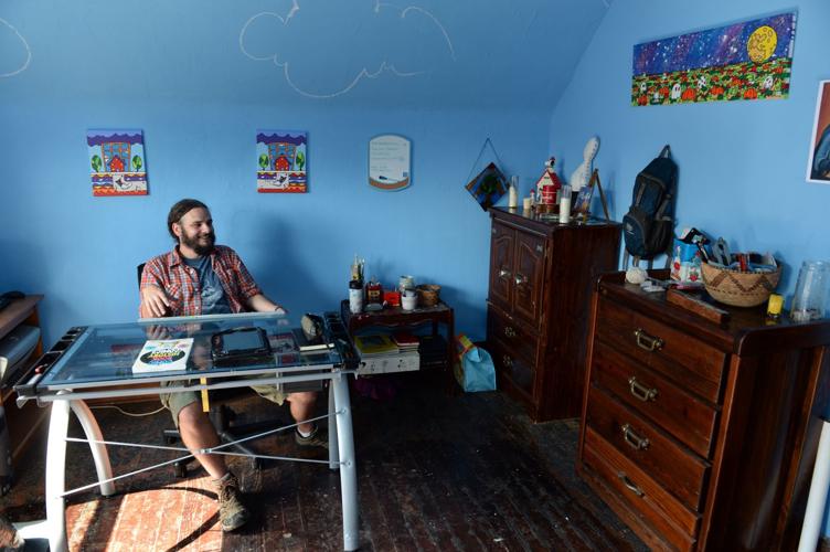 Artist Ian Bode rediscovers, narrates his hometown | Arts Entertainment ...