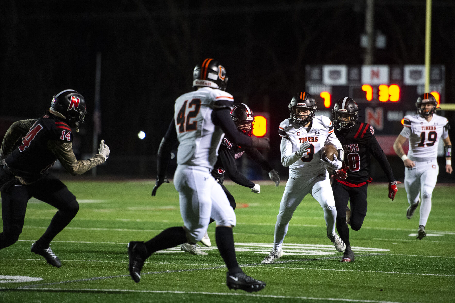 Stars shine for Nitro in win over Chapmanville | Football ...