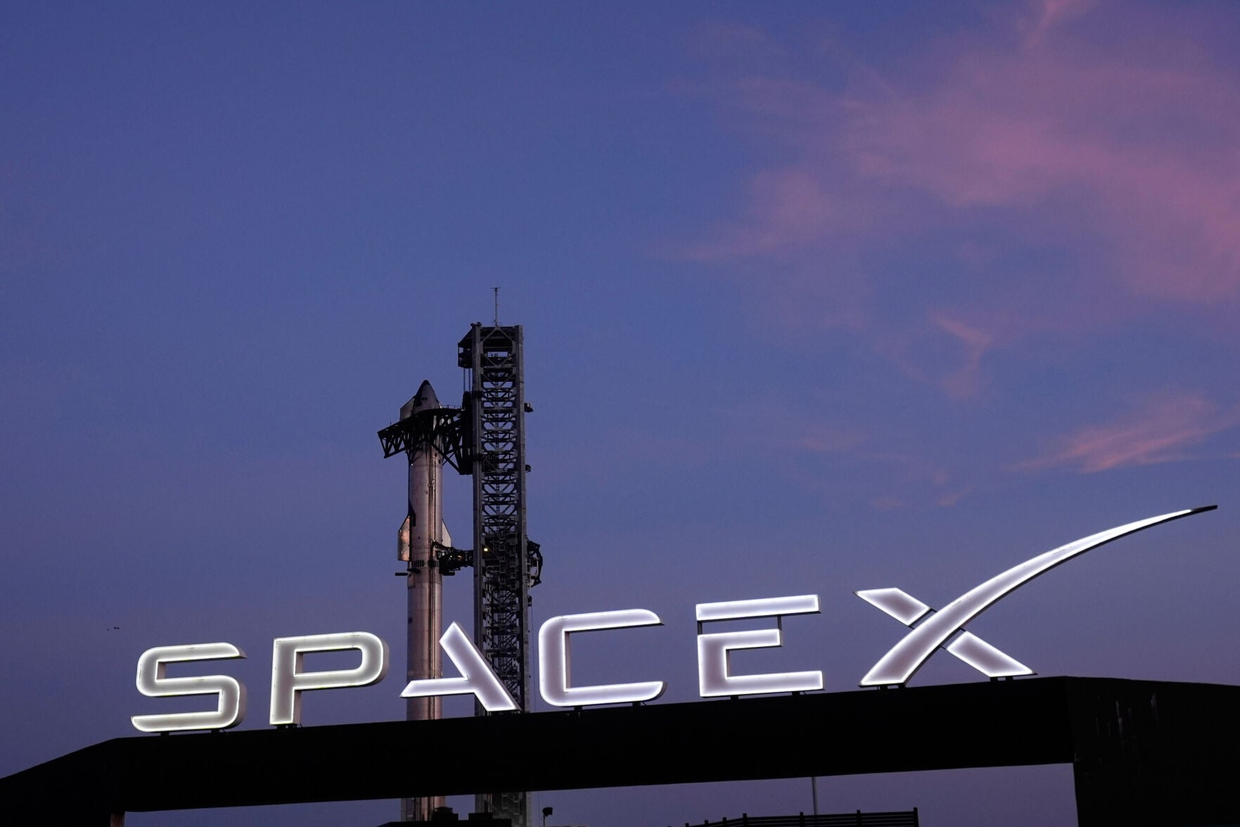 Elon Musk's SpaceX is about to make its debut on Wall Street | Ap ...