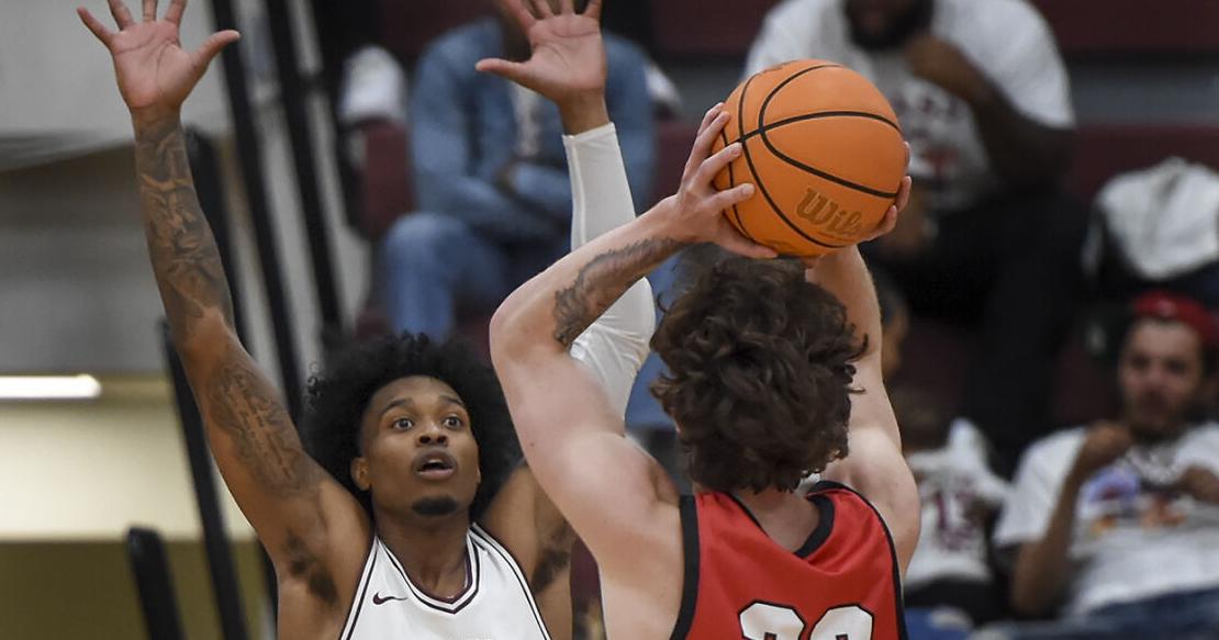 MEC basketball: Colbert leaving mark in final season at UC | Sports ...