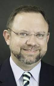 Bill Bissett: In defense of Mitch McConnell (Daily Mail Opinion ...