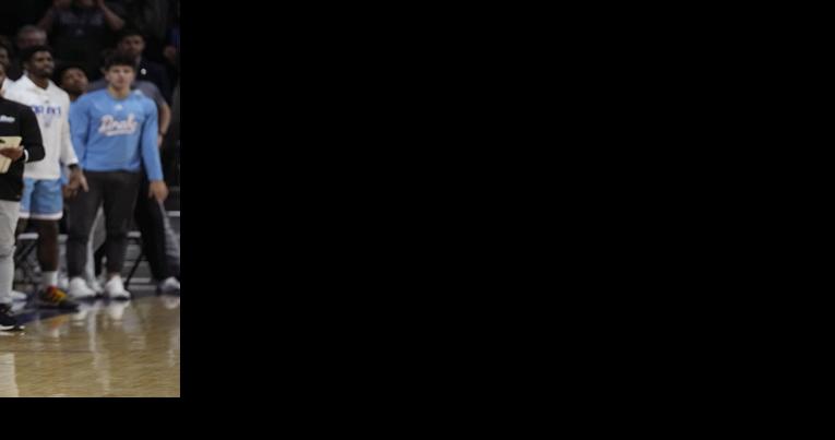 WVU men's basketball: DeVries a 'phenomenal coach,' has 'qualities we ...