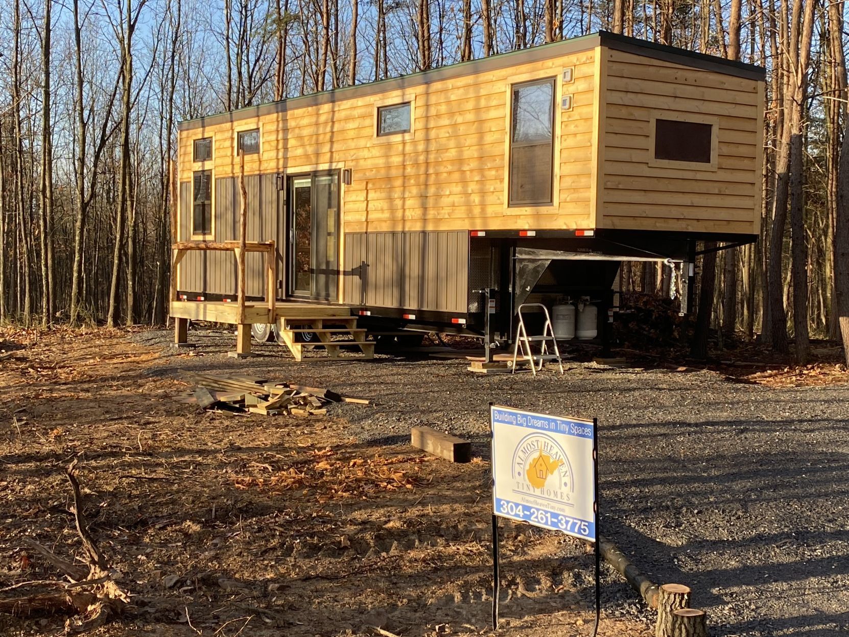 Tiny homes have big appeal for minimalist lifestyles | Daily Mail ...