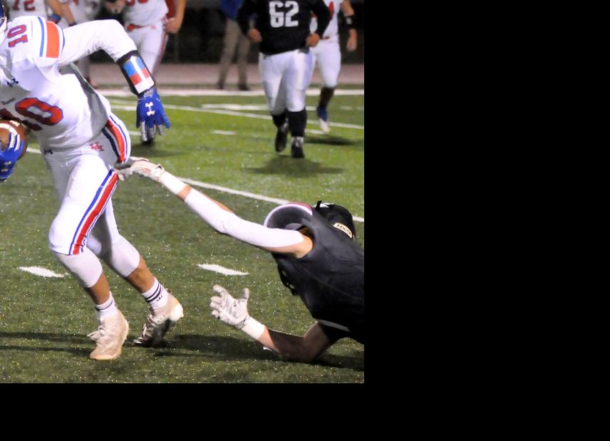 Prep football playoffs: Herbert Hoover gets wild 34-33 AA win over ...