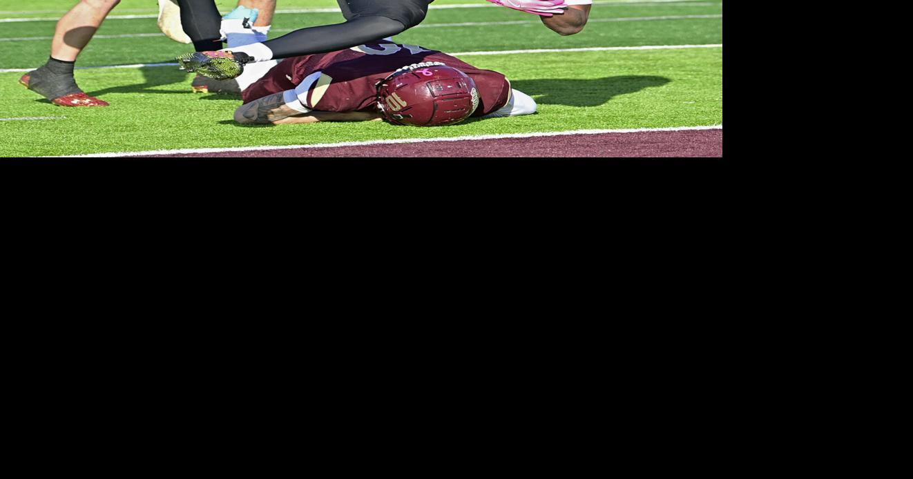 Hurricane Redskins managing young roster in 2025 | Football ...