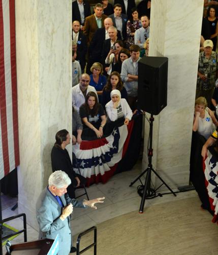 Bill Clinton sees protesters in Logan, adoration in Charleston ...