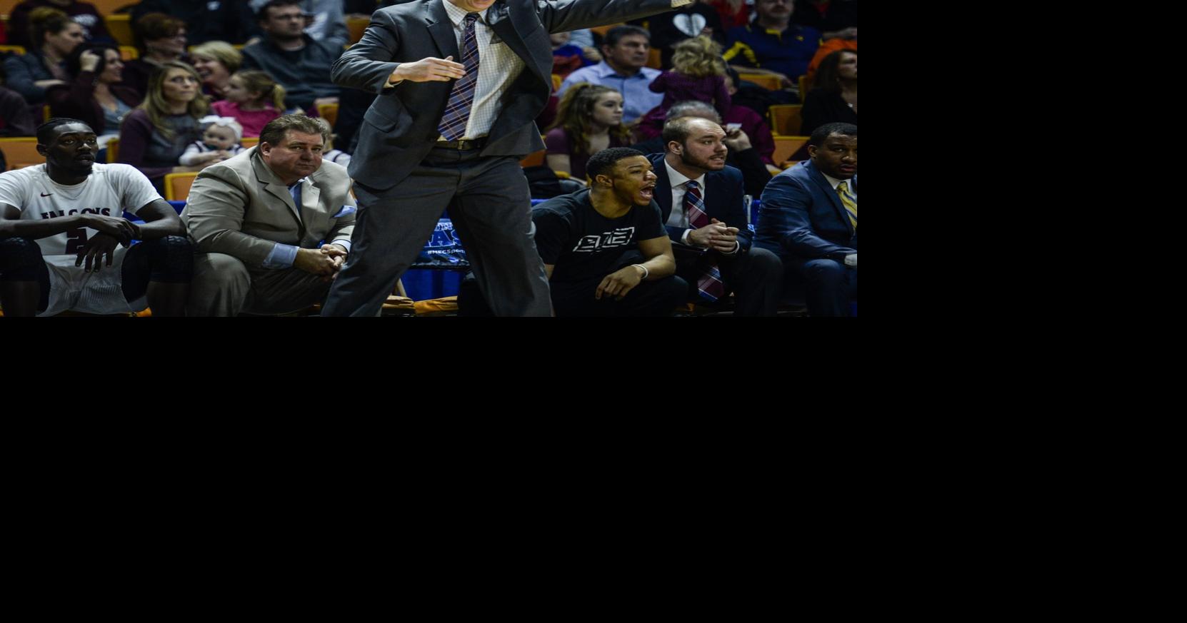 Reports: Fairmont State basketball coach Jerrod Calhoun headed to ...