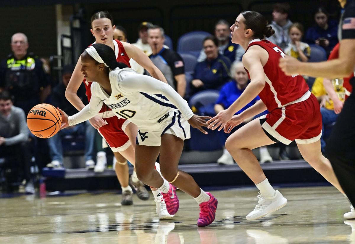 Harrison steal 2 Harrison & NunezMaupim a.jpg | | wvgazettemail.com