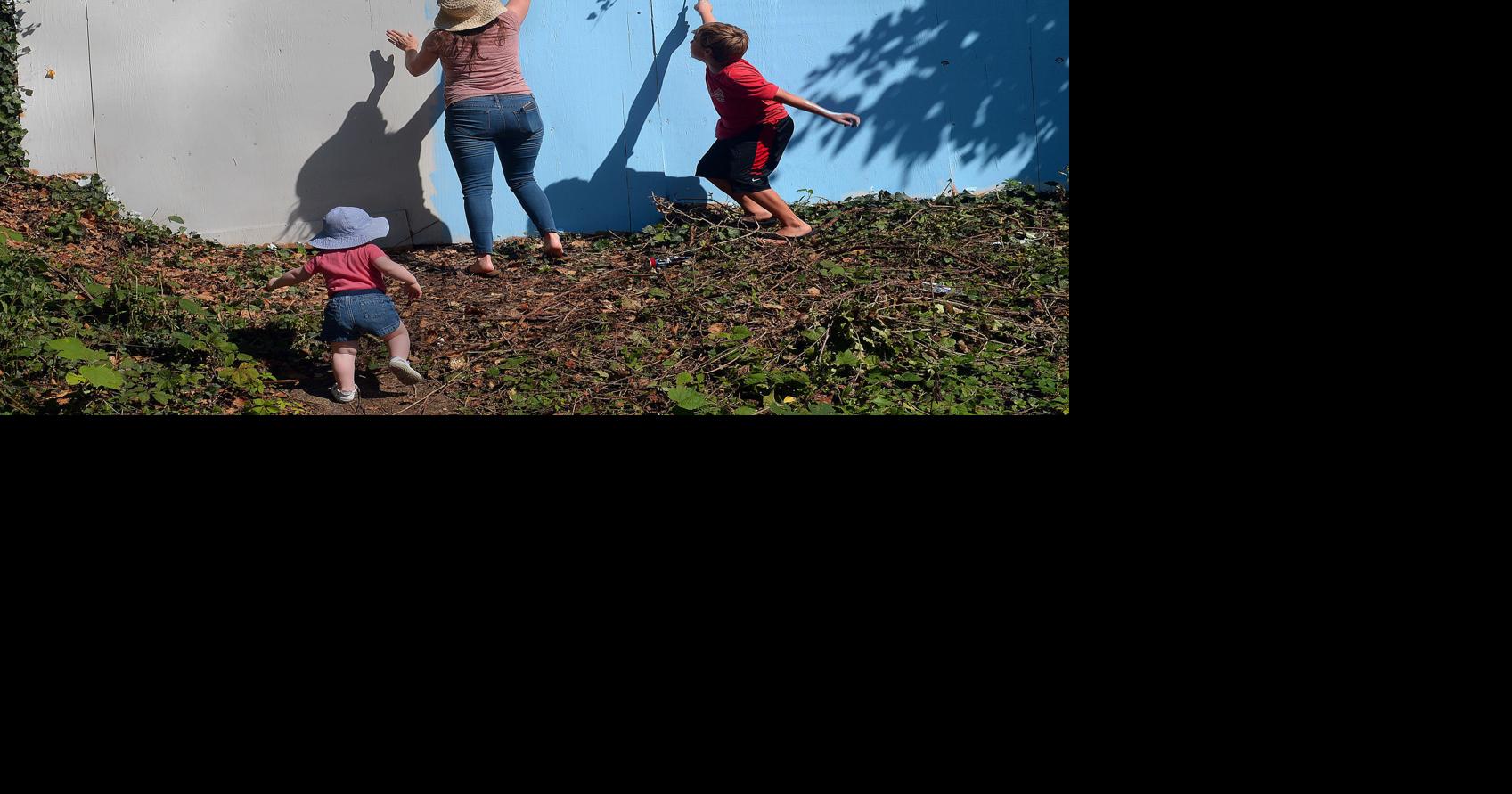 West Side residents, others pitch in on mural project | Kanawha County ...