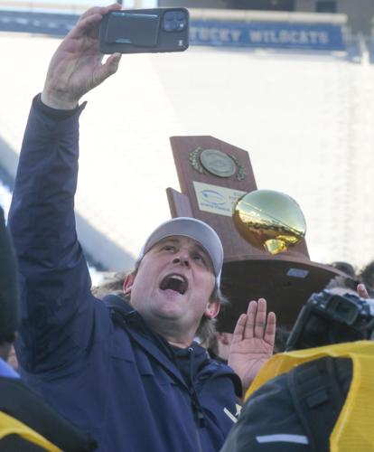 Marshall alumnus Chad Pennington coaches a state champion | Marshall ...