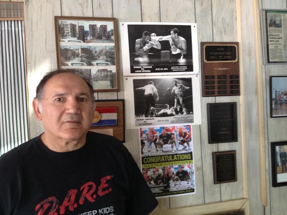 Former boxing champ Thomas brings storied past to Valley | Sports ...