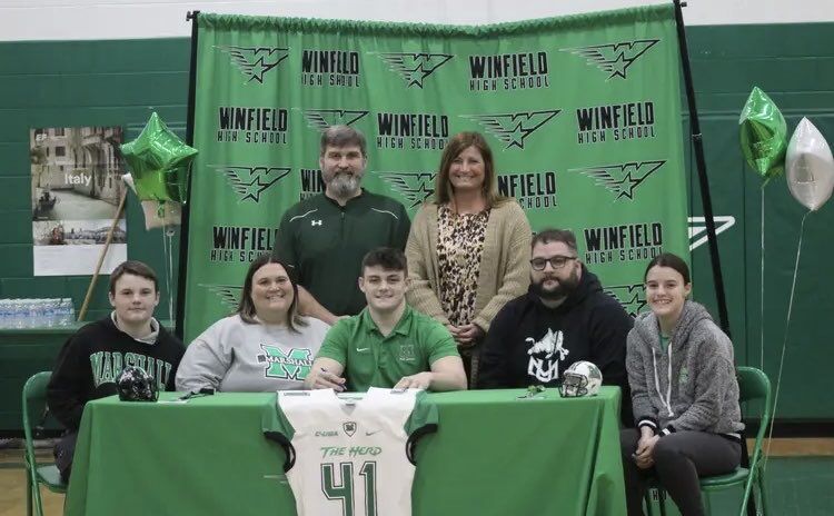 Prep football: Winfield's Beam, Howell sign National Letters of Intent ...