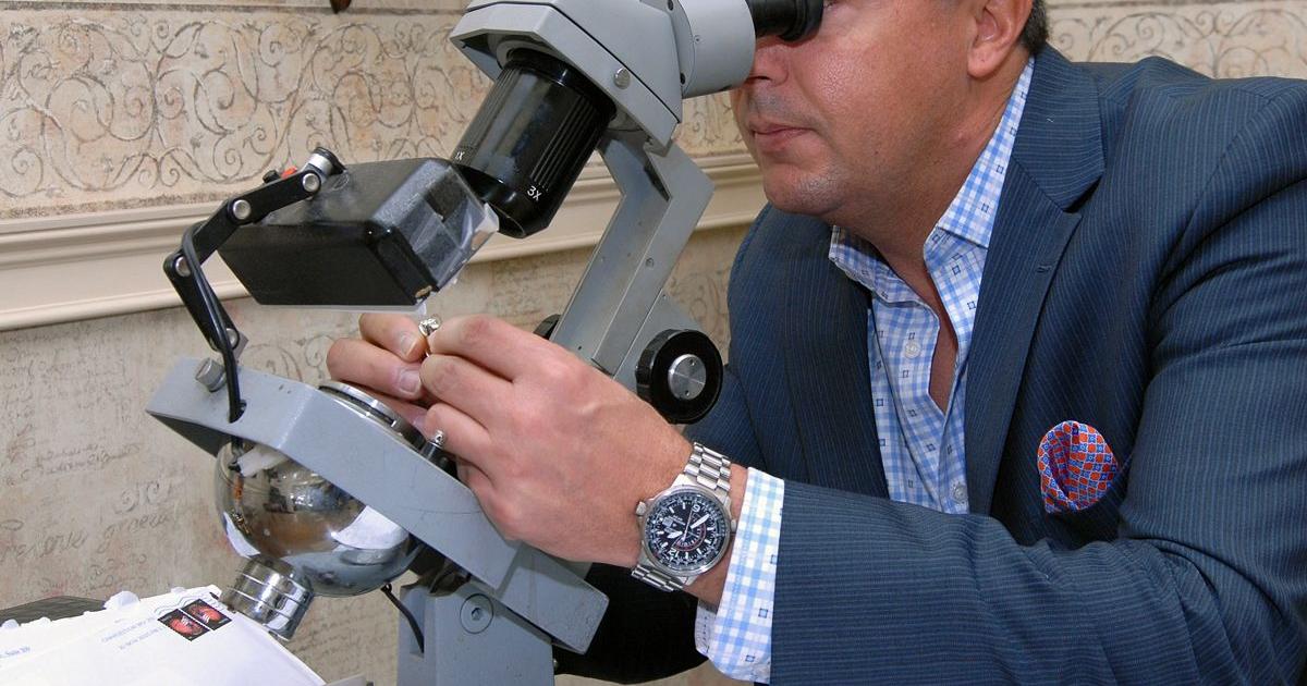 John Cook Jewelers in Kanawha City celebrating 50th year in business ...