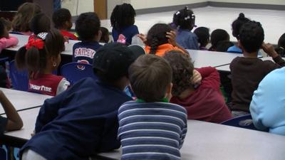 BOOK SIGNING HELPS BRING AWARNESS OF BULLYING | Archives | wvua23.com