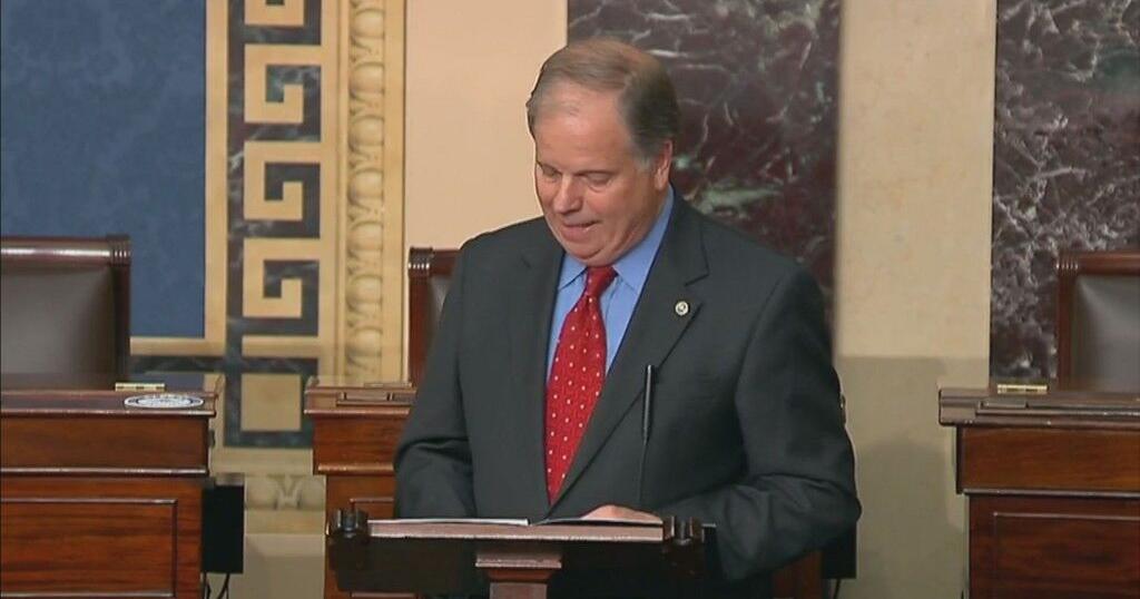 Former US senator from Alabama speaks out on presidential race ...
