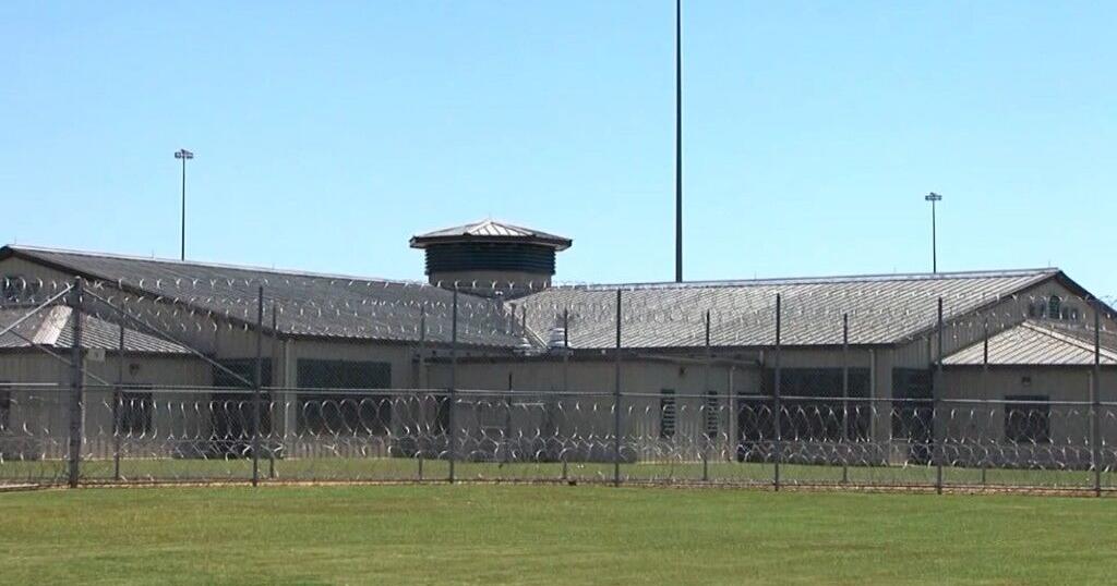 Alabama prison staff shortage worsens despite court order | Alabama ...