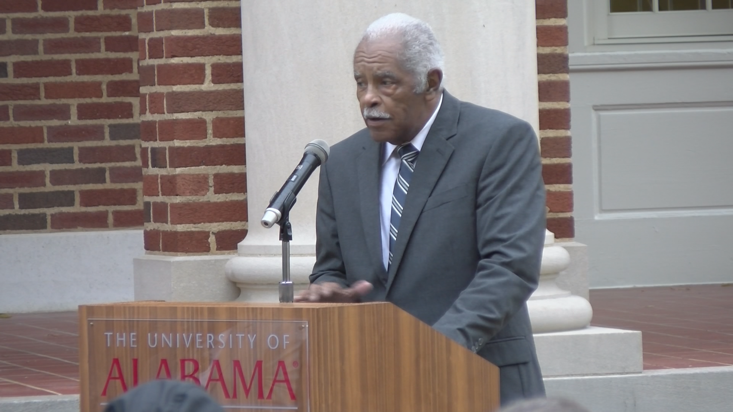 University of Alabama's first Black faculty member Archie Wade dies ...