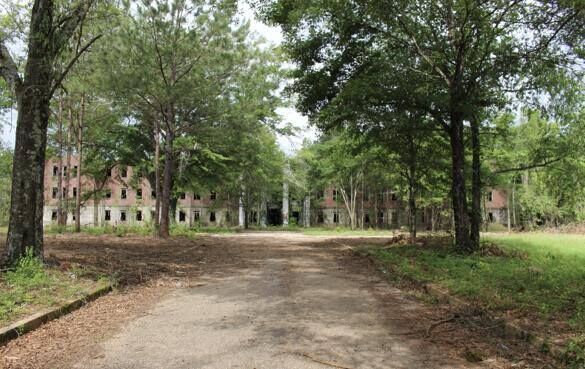 Alabama student uncovers research on historic Bryce Hospital | Local ...